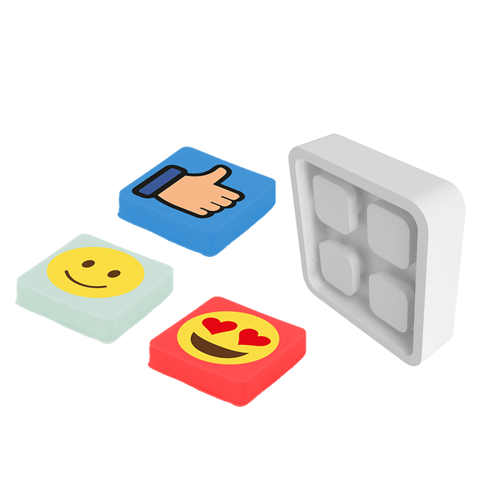 Пинче със светлоотразителна основа Pixie Crew Emoji | kindermarket.bg